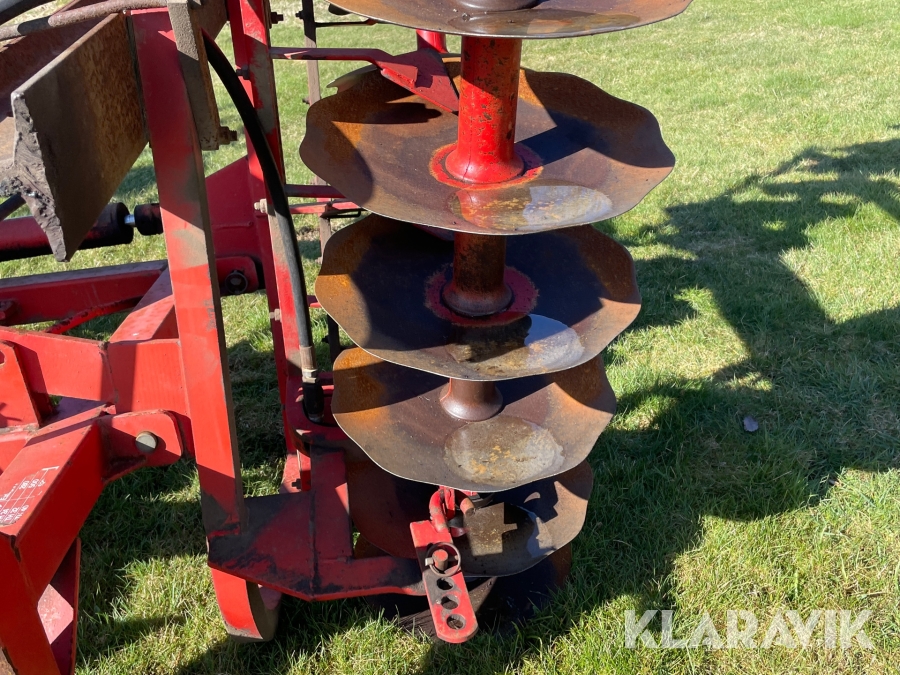 Tallriksharv Stegsted TH 26/32, Varberg, Klaravik auktioner