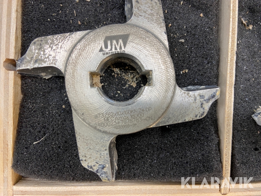 Klaravik Auktioner | Frässtål Unimerco 4 st