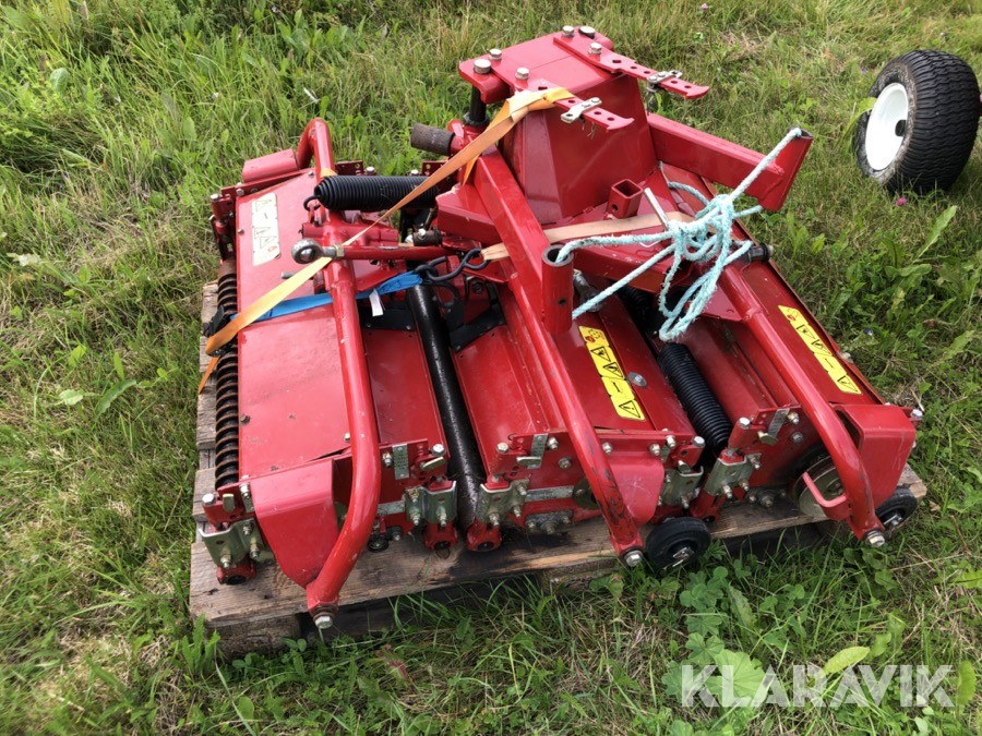 Klaravik Auktioner | Åkklippare Toro Grounds Pro 2000