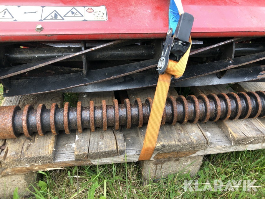 Klaravik Auktioner | Åkklippare Toro Grounds Pro 2000