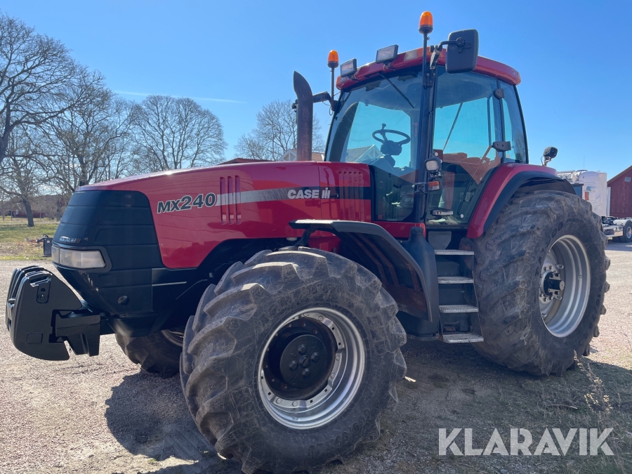 Traktor Case MX 240, Uppsala, Klaravik auktioner