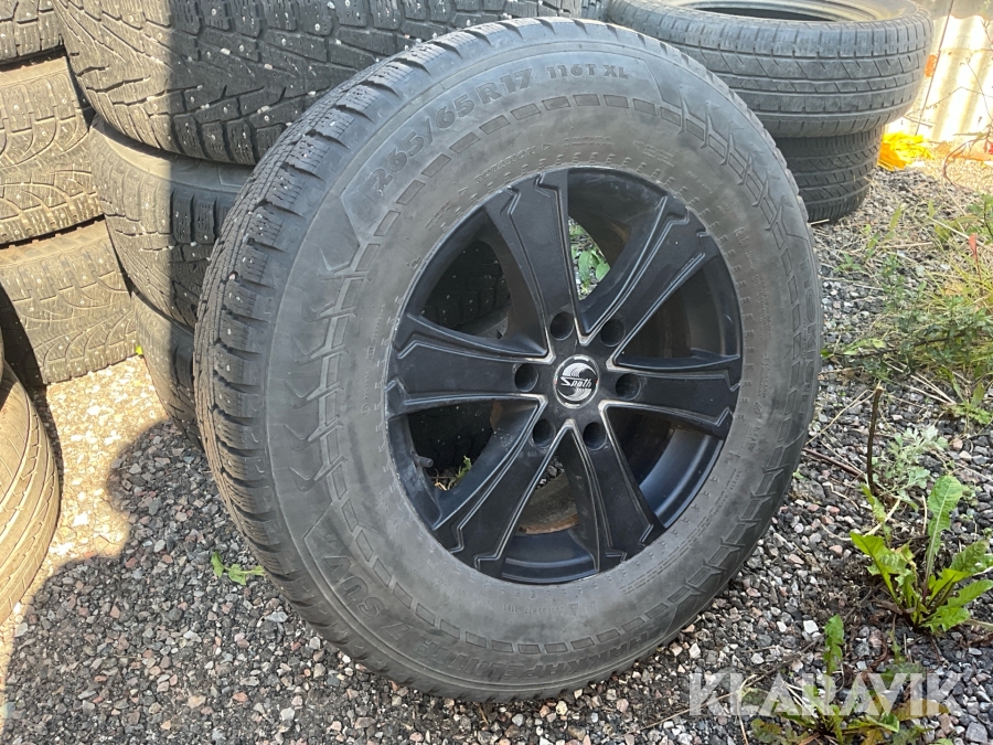 Toyota Hilux 2020 Nokian 265/65R17, Huddinge, Klaravik aukti