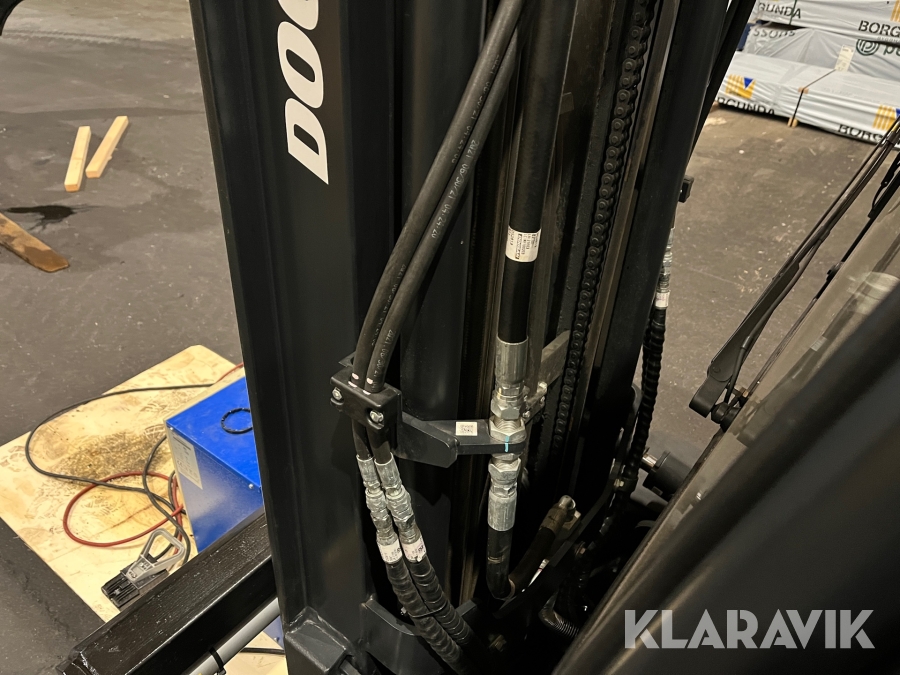 Motviktstruck Doosan B30X-7 EBP, Falköping, Klaravik auktion