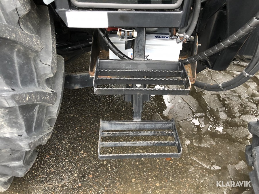 Traktor New Holland TD5030 med lastare