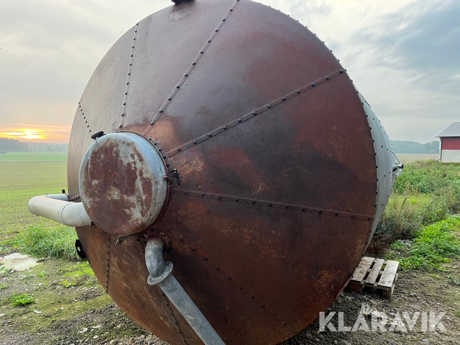Silo Roxell 30m3, Linköping, Klaravik auktioner