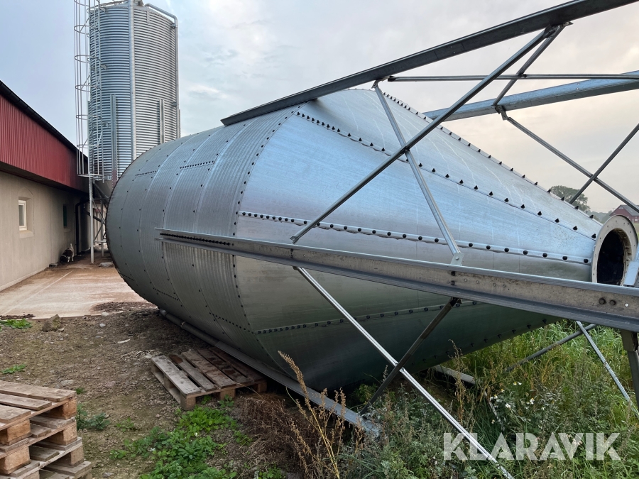 Silo Roxell 30m3, Linköping, Klaravik auktioner