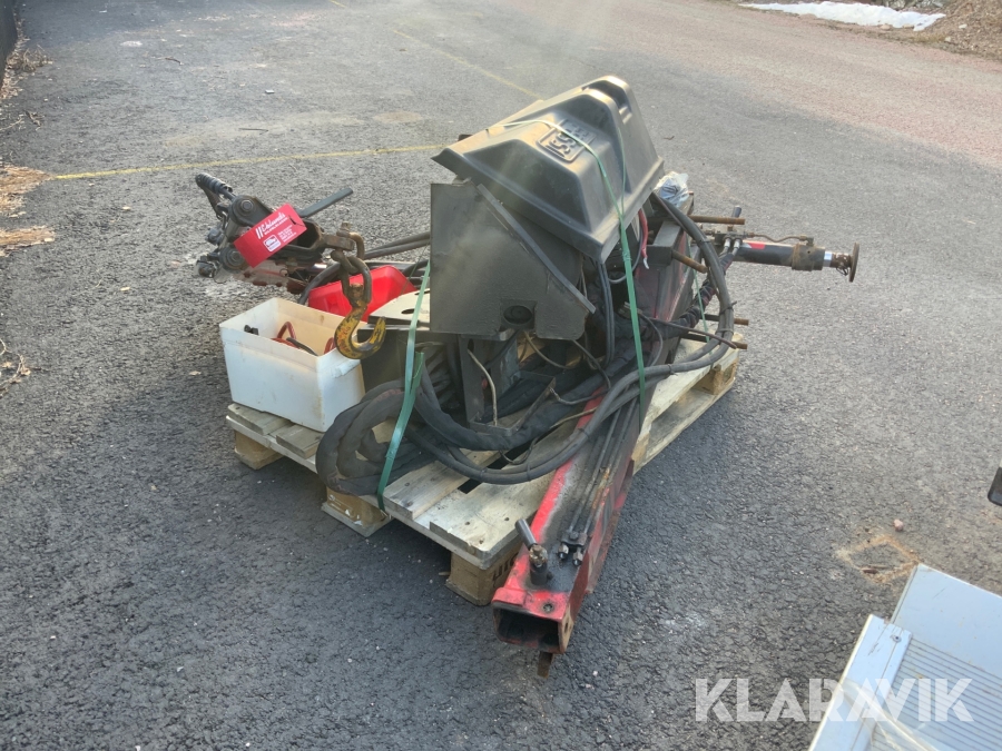 Kran Fassi M10A.11, Skövde, Klaravik auktioner