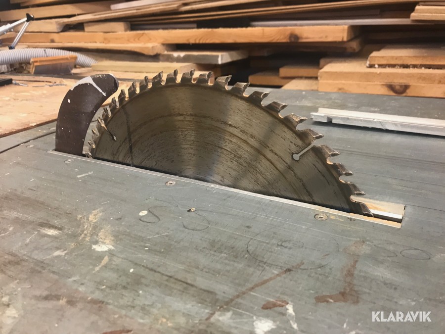 Klaravik Auktioner | Gjerdesåg Luna Perfect 835