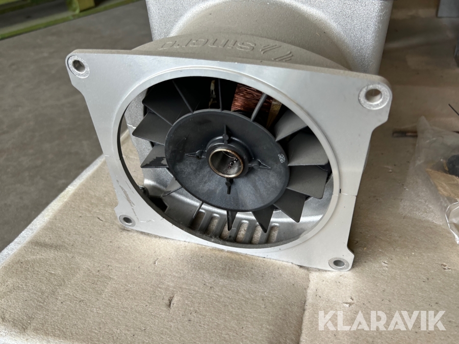 SvetsGenerator Sincro SW2-E220, Vara, Klaravik auktioner