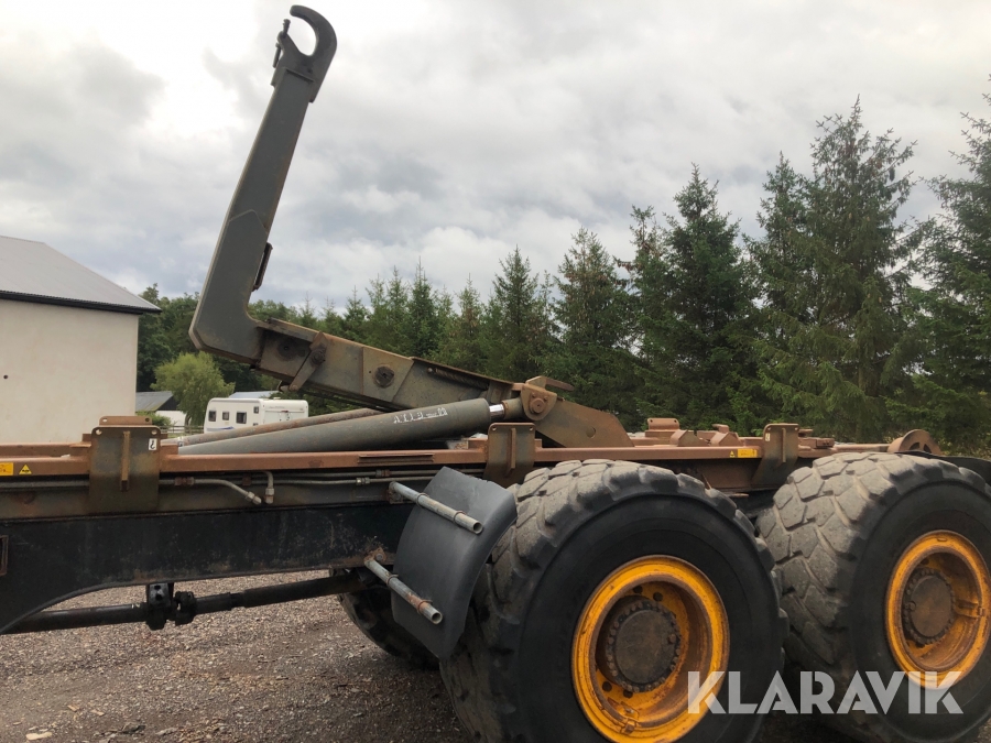 Dumper JCB 722 med lastväxlare