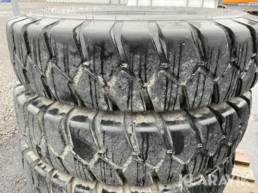 Entreprenaddäck Nokian Armor Gard 10.00-20, Habo, Klaravik a