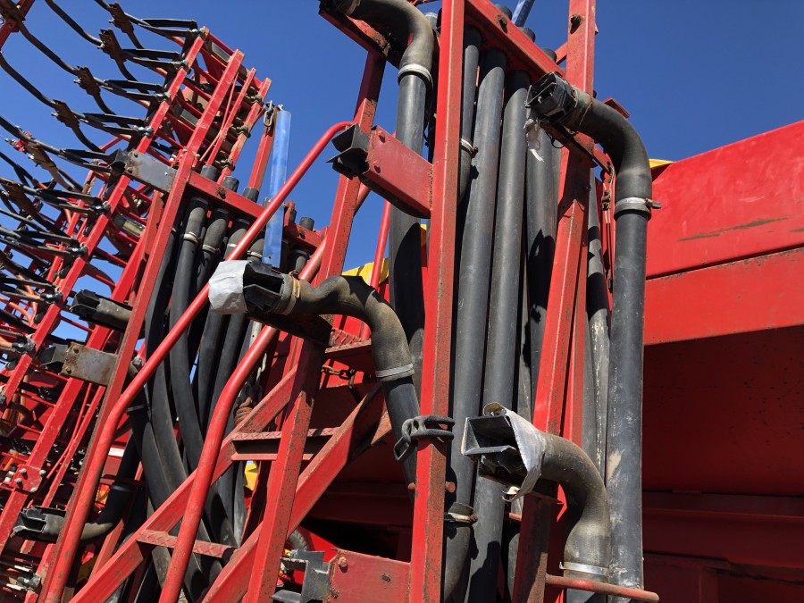 Klaravik Auktioner | Gödningsspridare