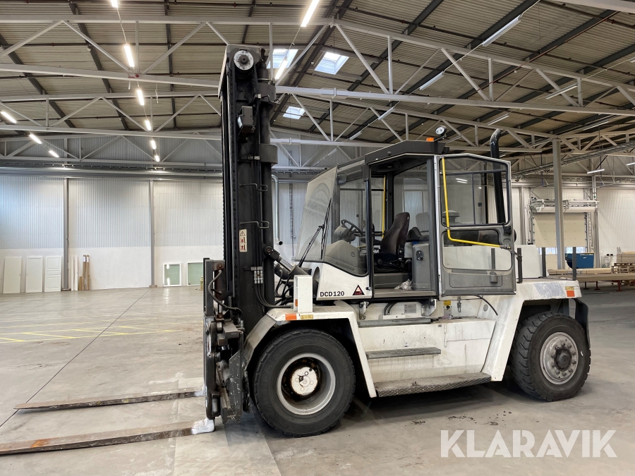 Truck Kalmar DCD 120-6, Vetlanda, Klaravik auktioner