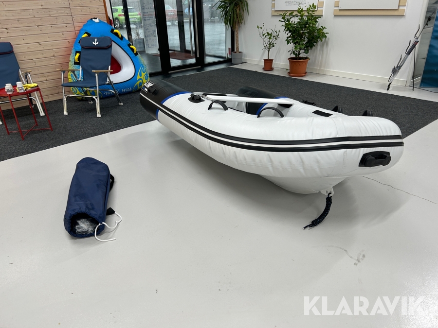 Båt Yamaha YAM 270TAf, Varberg, Klaravik auktioner