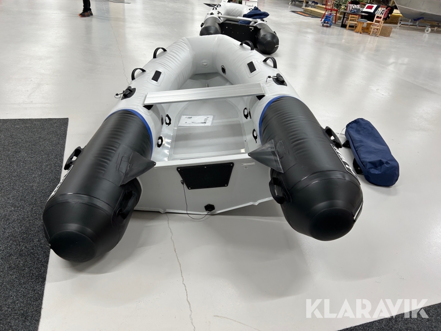 Båt Yamaha YAM 270TAf, Varberg, Klaravik auktioner