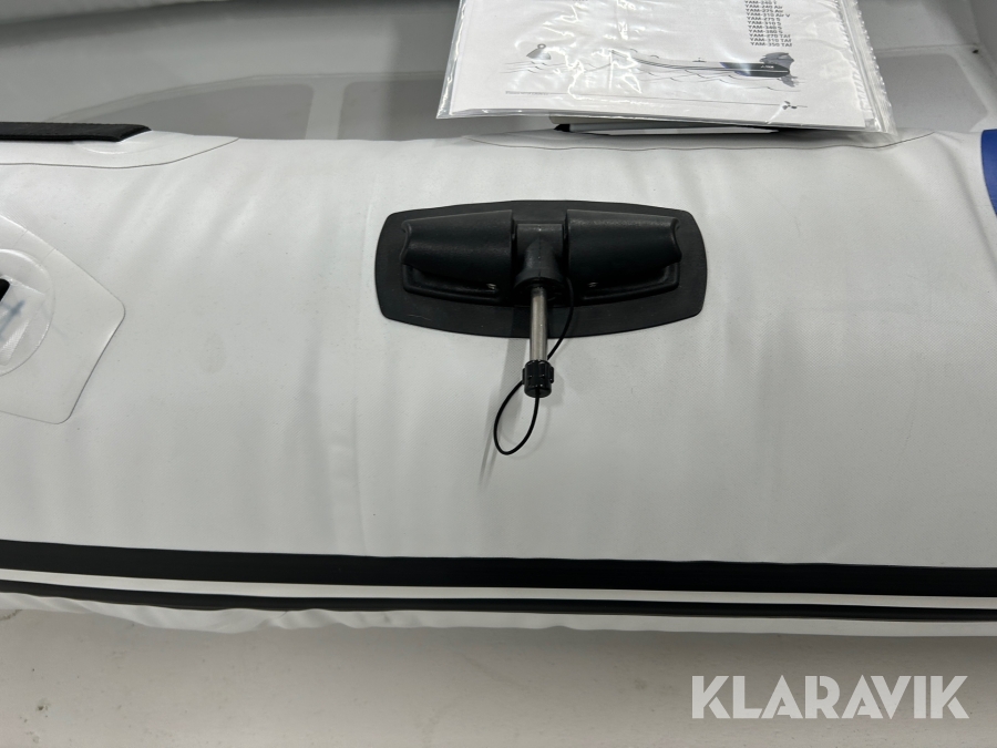 Båt Yamaha YAM 270TAf, Varberg, Klaravik auktioner