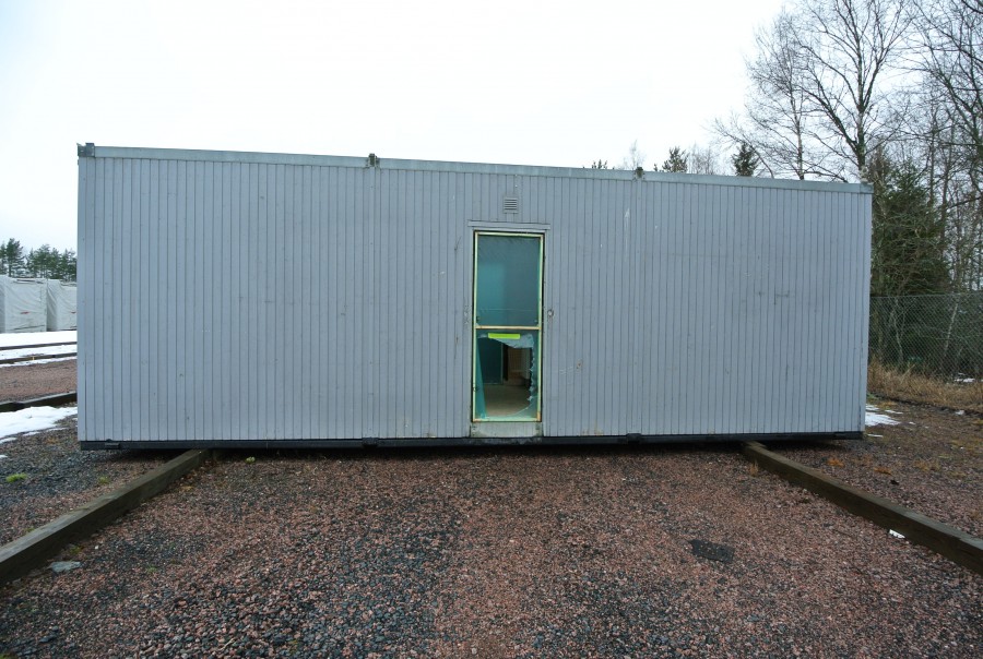 Klaravik Auktioner | Omklädnings / matbod