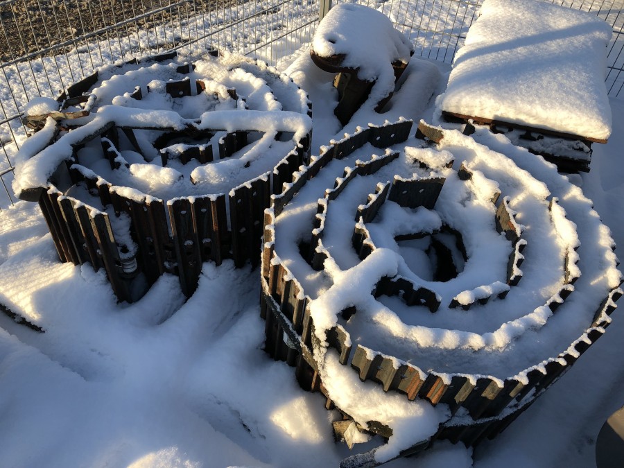 Klaravik Auktioner | 2 st stållarver till Volvo ERC 88 oanvända