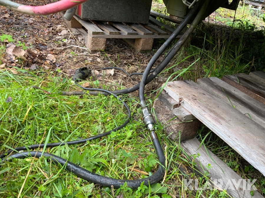 Kranflak Hiab kran, Katrineholm, Klaravik auktioner