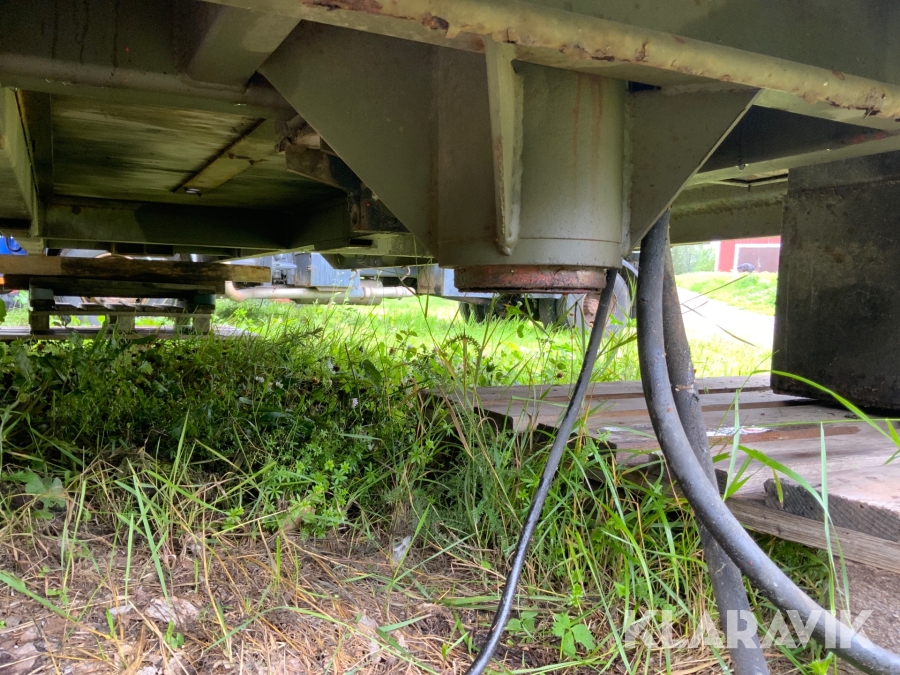 Kranflak Hiab kran, Katrineholm, Klaravik auktioner