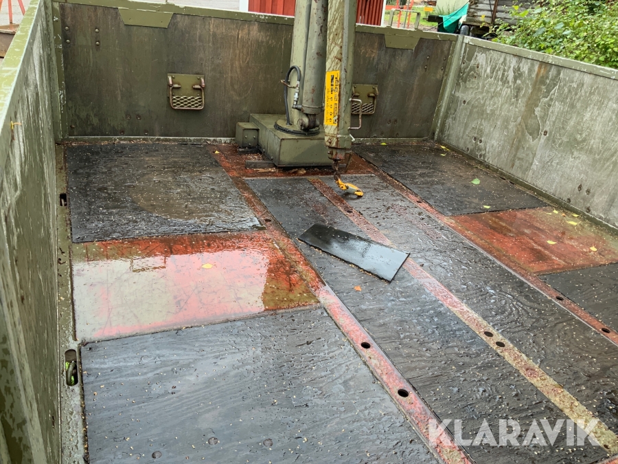 Kranflak Hiab kran, Katrineholm, Klaravik auktioner