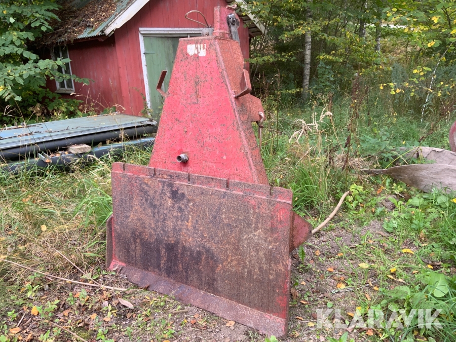 Vinsch till traktor Trejon, Bollebygd, Klaravik auktioner