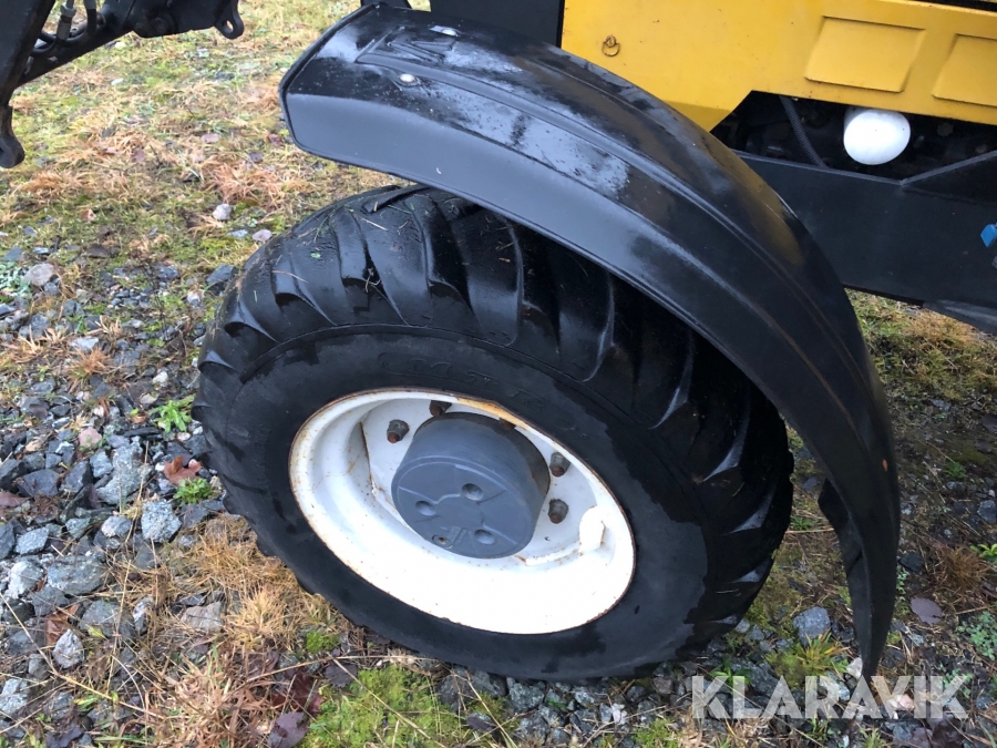 Traktor Valmet 415-4 Låg