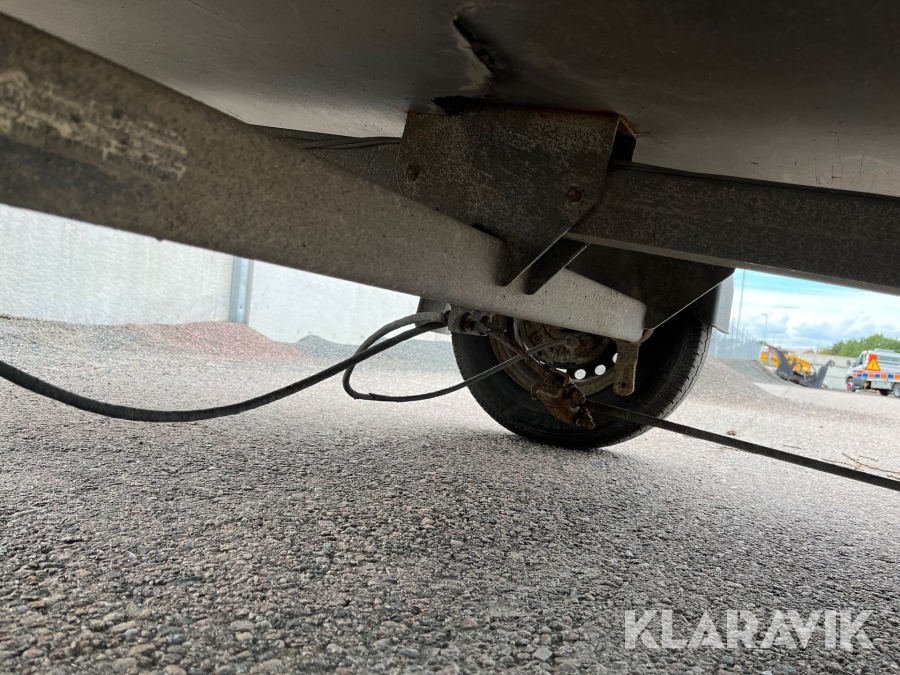 Personbilssläp Hapert EA Amigo 1350 kg, Hörby, Klaravik aukt