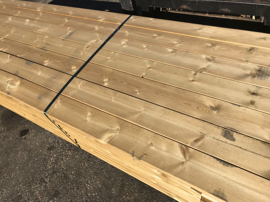 Klaravik Auktioner | Impregnerad Trall