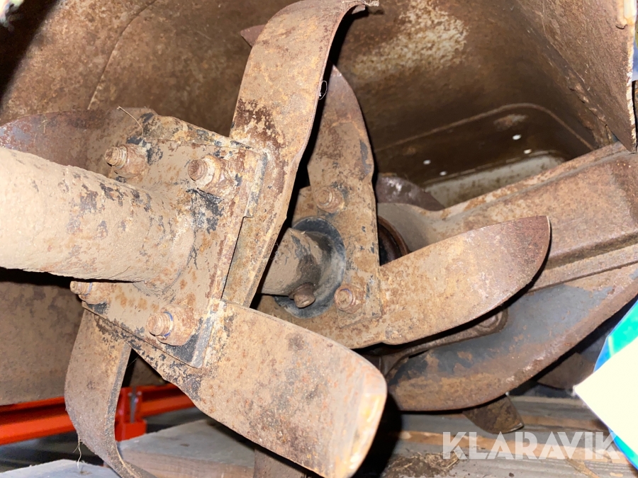 Klaravik Auktioner | Jordfräs SEP REV. 3000