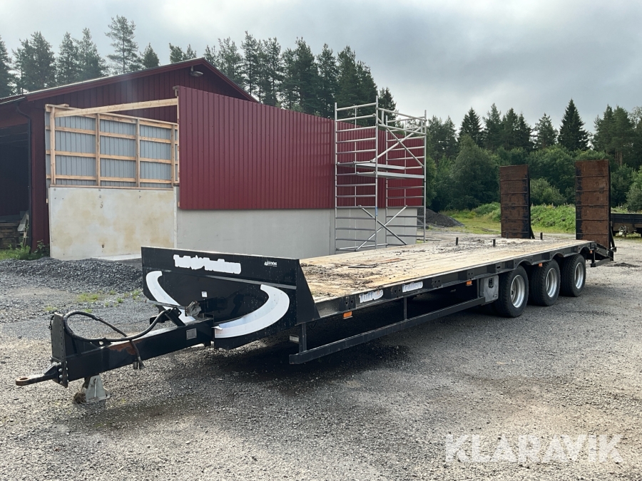 Maskintrailer Tuff Trailer TM-03-27-29/8OLL, Umeå, Klaravik