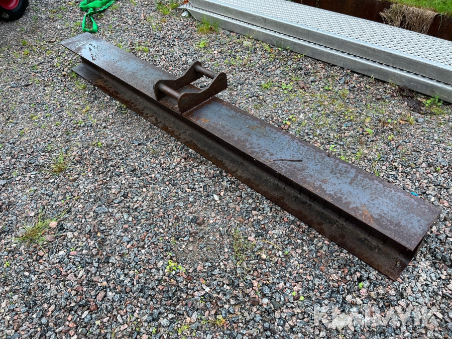 Planeringsbalk, Åtvidaberg, Klaravik auktioner