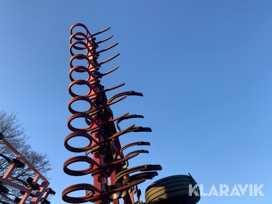 Kulturharv Väderstad NZG 800, Ystad, Klaravik auktioner