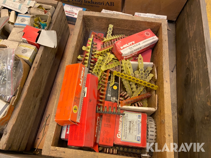 Spik- & Bultpistol, Jönköping, Klaravik auktioner