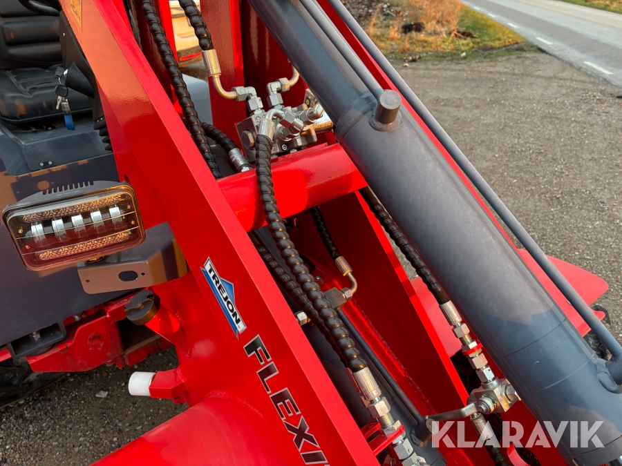 Kompaktlastare Flexitrac 1226, Sjöbo, Klaravik auktioner