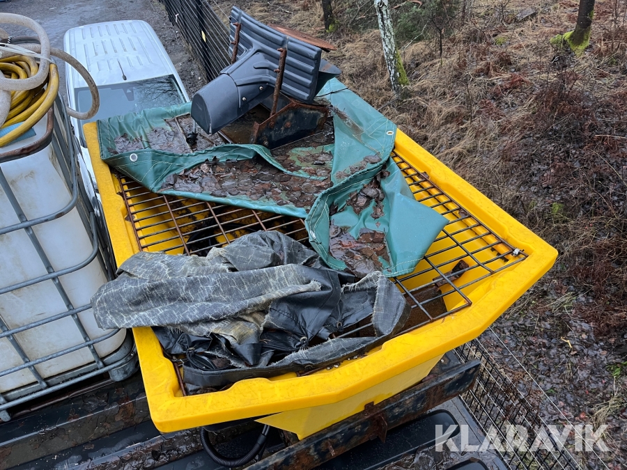 Sandspridare Snowex SP-3000, Upplands-Bro, Klaravik auktione