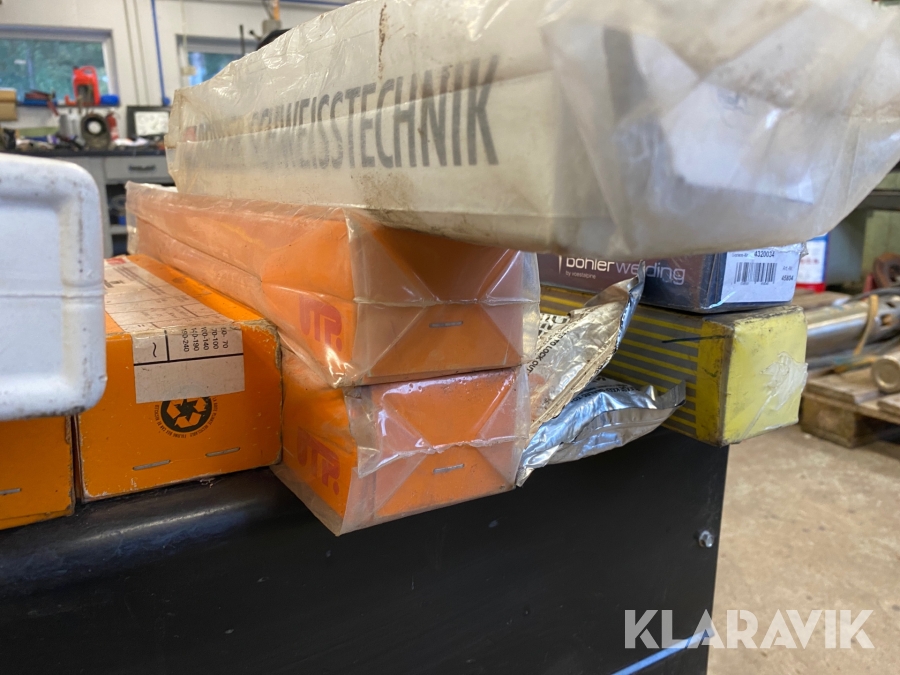 Svets pinnsvets Race 252L, Tranås, Klaravik auktioner