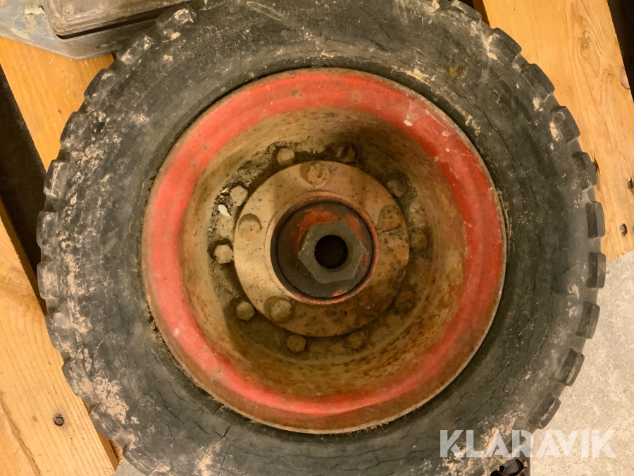 Hjul till väderstad harv, Karlskoga, Klaravik auktioner