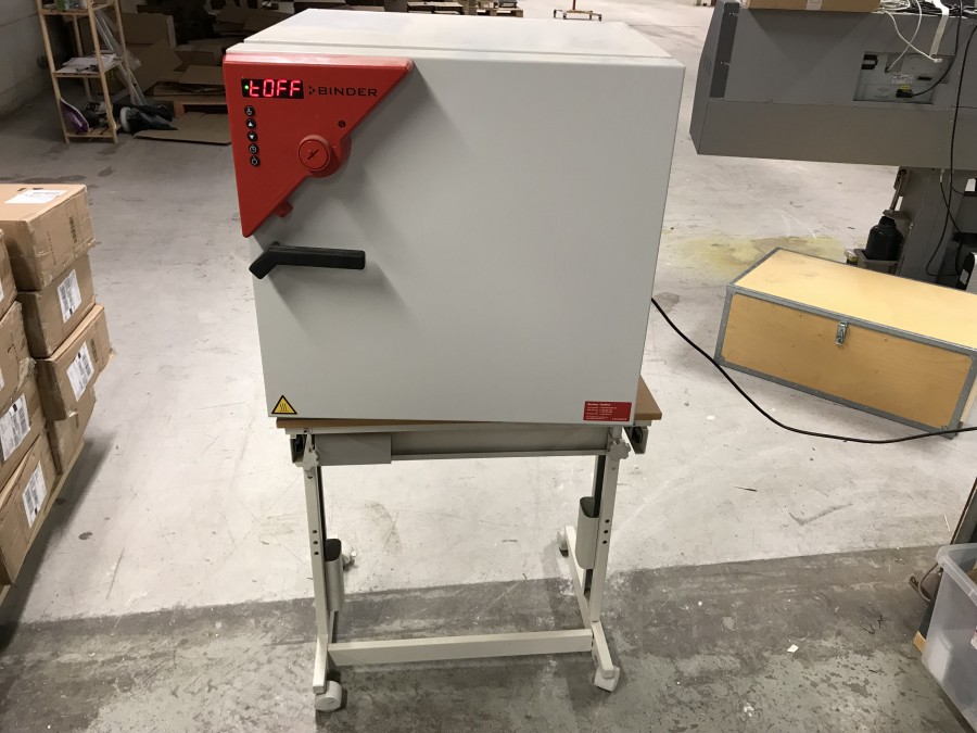 Klaravik Auktioner | Binder ugn / värmeskåp