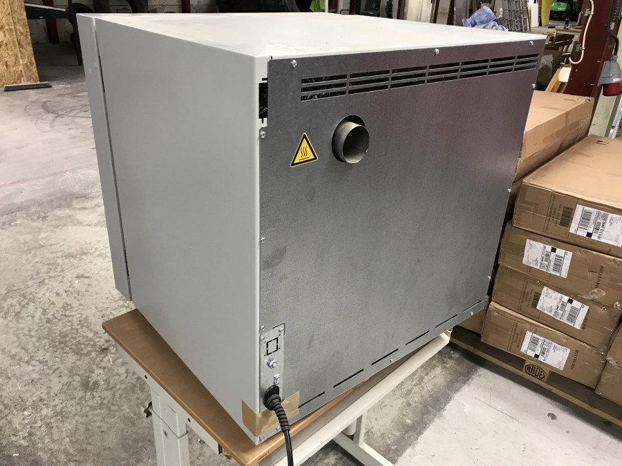 Klaravik Auktioner | Binder ugn / värmeskåp