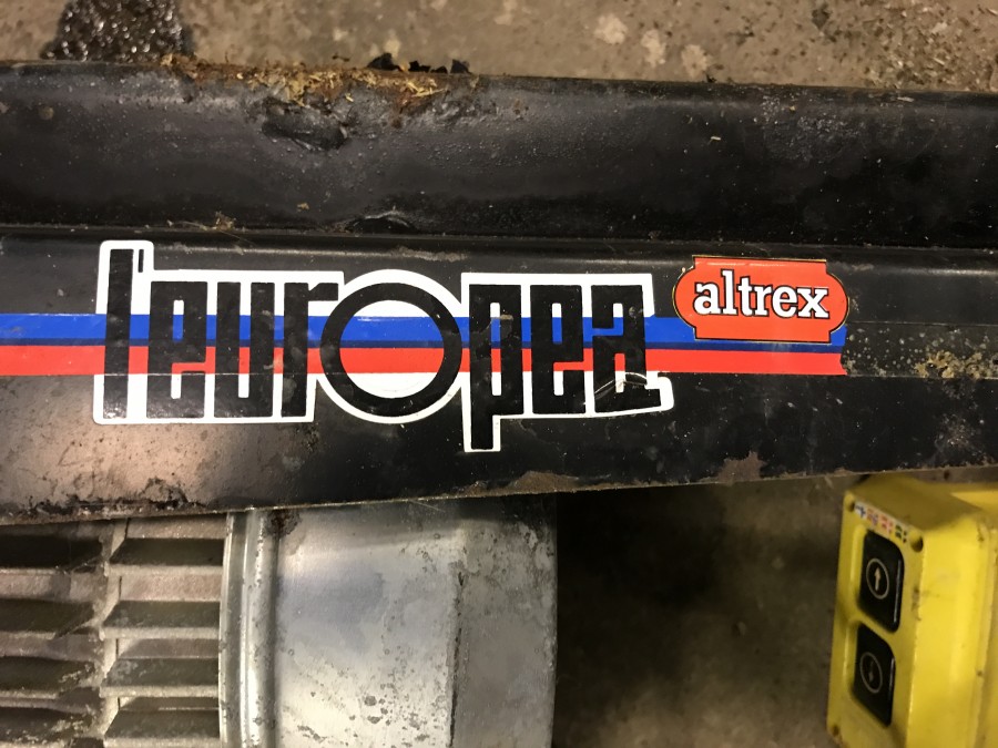 Klaravik Auktioner | Wire-vinsch för byggställning