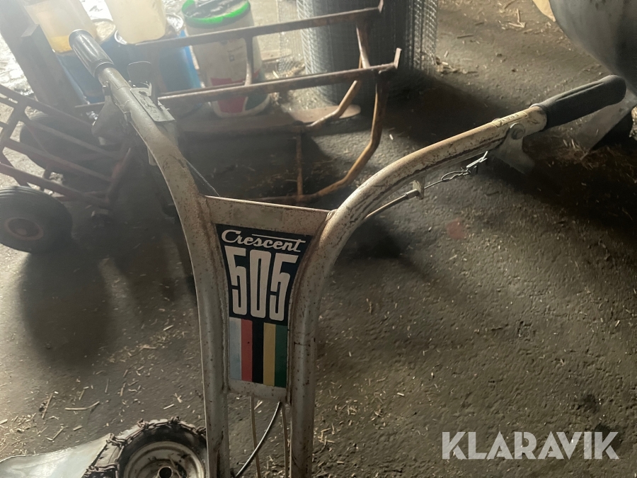 Klaravik Auktioner | Jordfräs Crescent 505