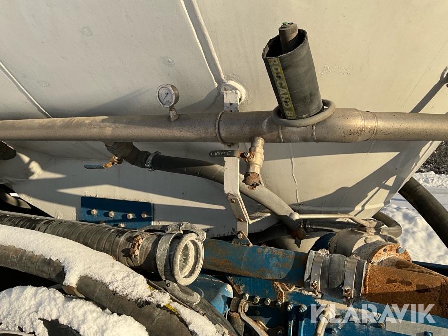 Lastbil Mercedes-Benz 2555 L, Filipstad, Klaravik auktioner