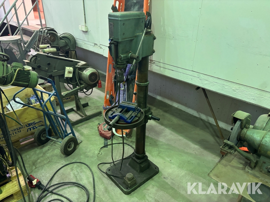 Pelarborr Arboga G 2512, Stockholm, Klaravik auktioner