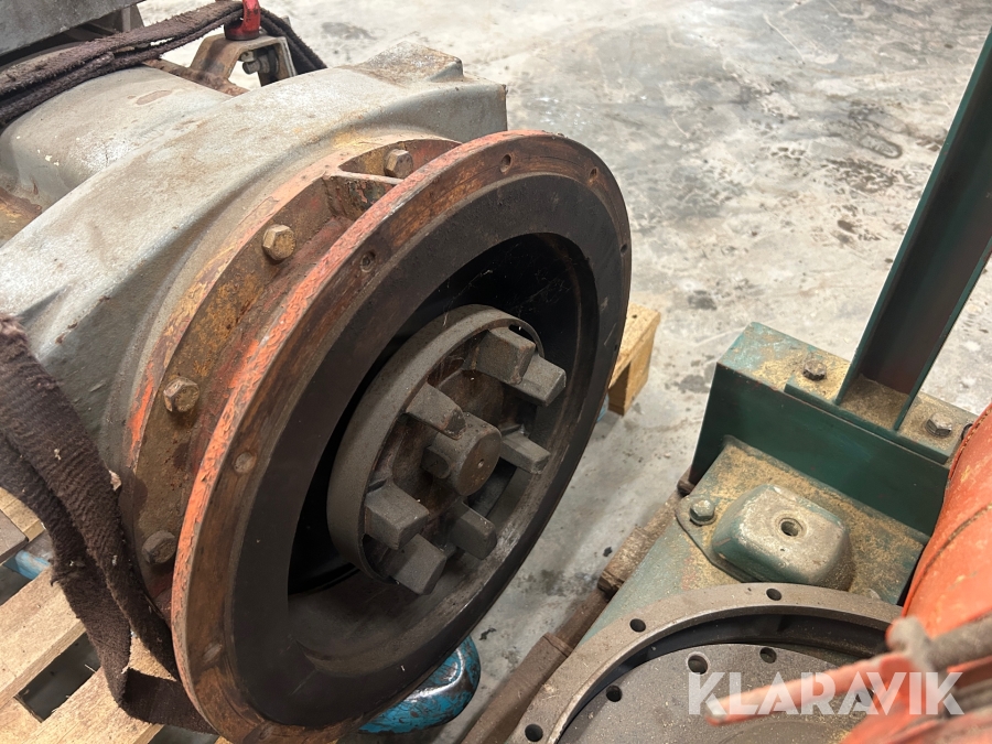 Motor med generator Valmet / Sisu 320 DSMG, Heby, Klaravik