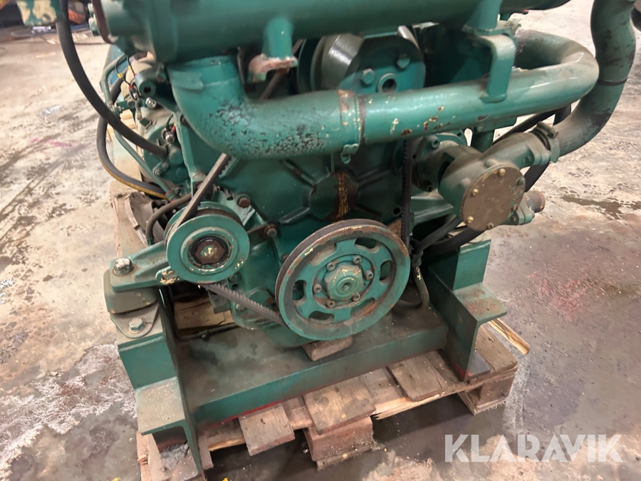 Motor med generator Valmet / Sisu 320 DSMG, Heby, Klaravik