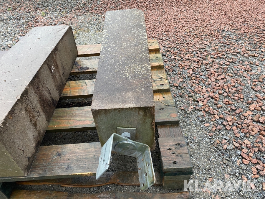 Stolpfundament, Västerås, Klaravik auktioner