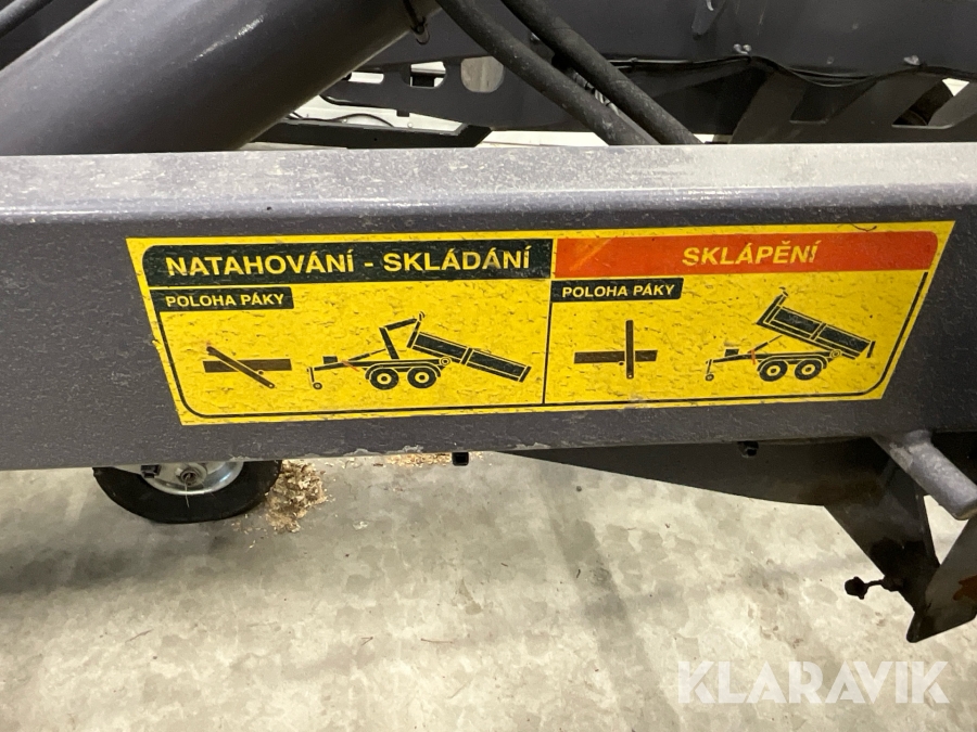 Personbilssläp lastväxlare Vezeko, Strängnäs, Klaravik aukti