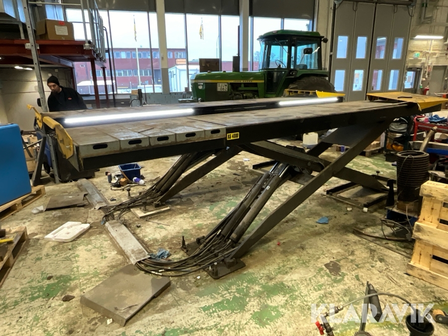 Fordonslyft Saturnus 40R, Eskilstuna, Klaravik auktioner