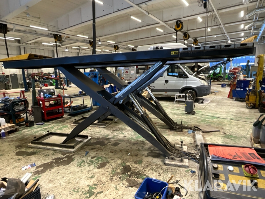 Fordonslyft Saturnus 40R, Eskilstuna, Klaravik auktioner